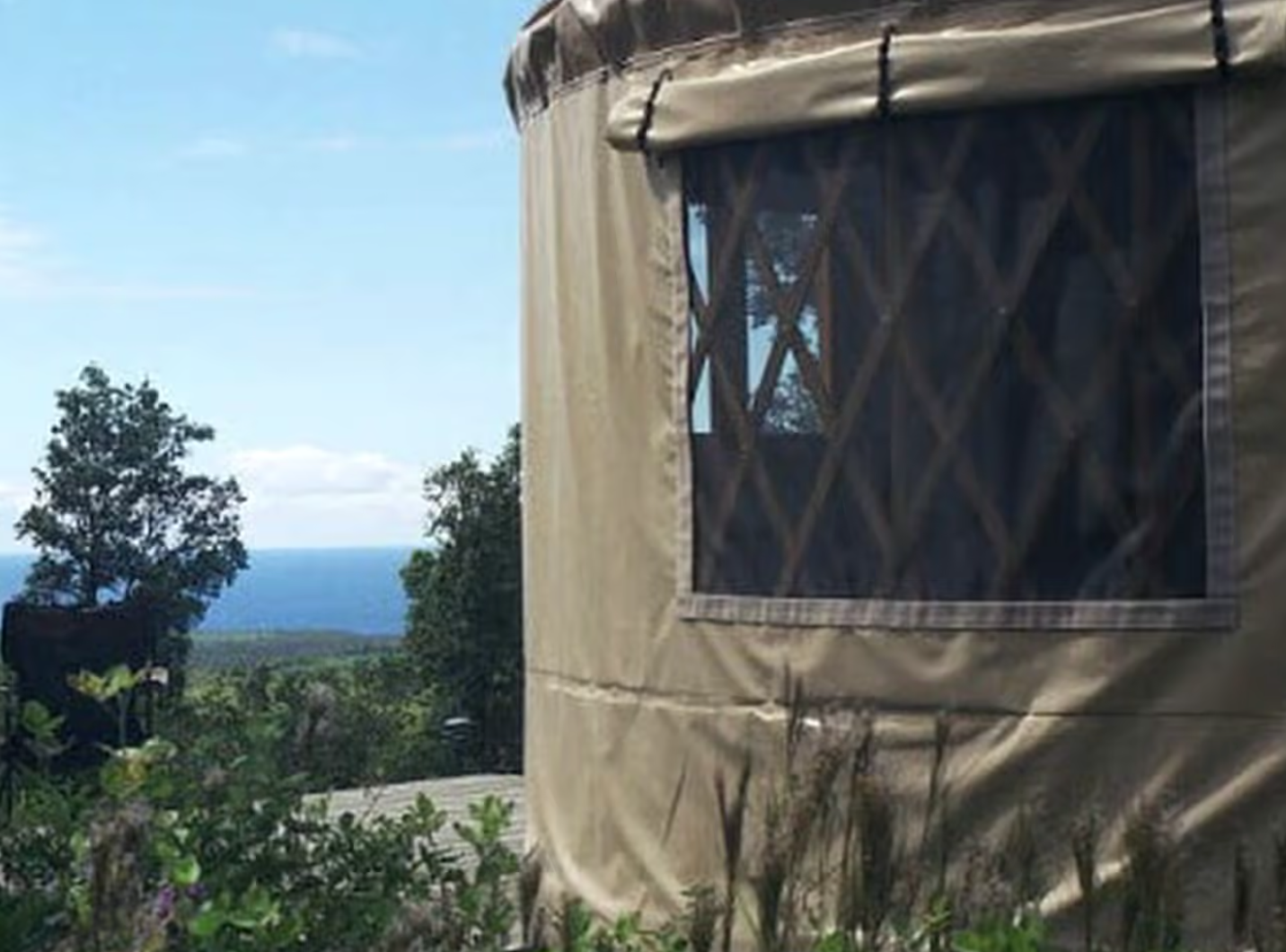 12 Best Yurts in Hawaii To Rent For a Glamping Getaway - Yurt Trippers