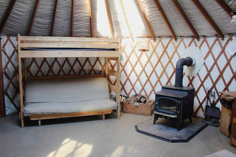 15 Best Yurts In Maine To Rent For a Glamping Getaway - Yurt Trippers